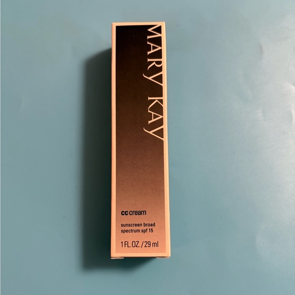 Mary Kay | Makeup | Mary Kay Cc Cream Sunscreen Spf 5 1fl Oz Very Light ...